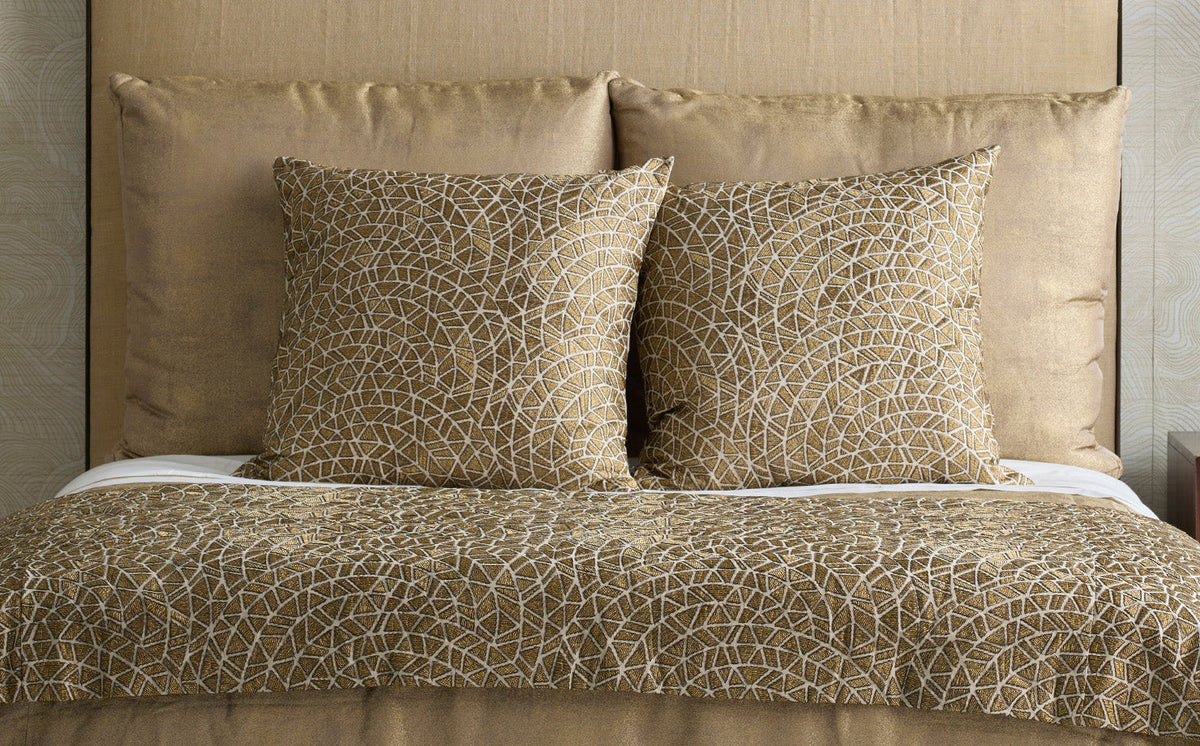 Collection Ornament – Ann Gish