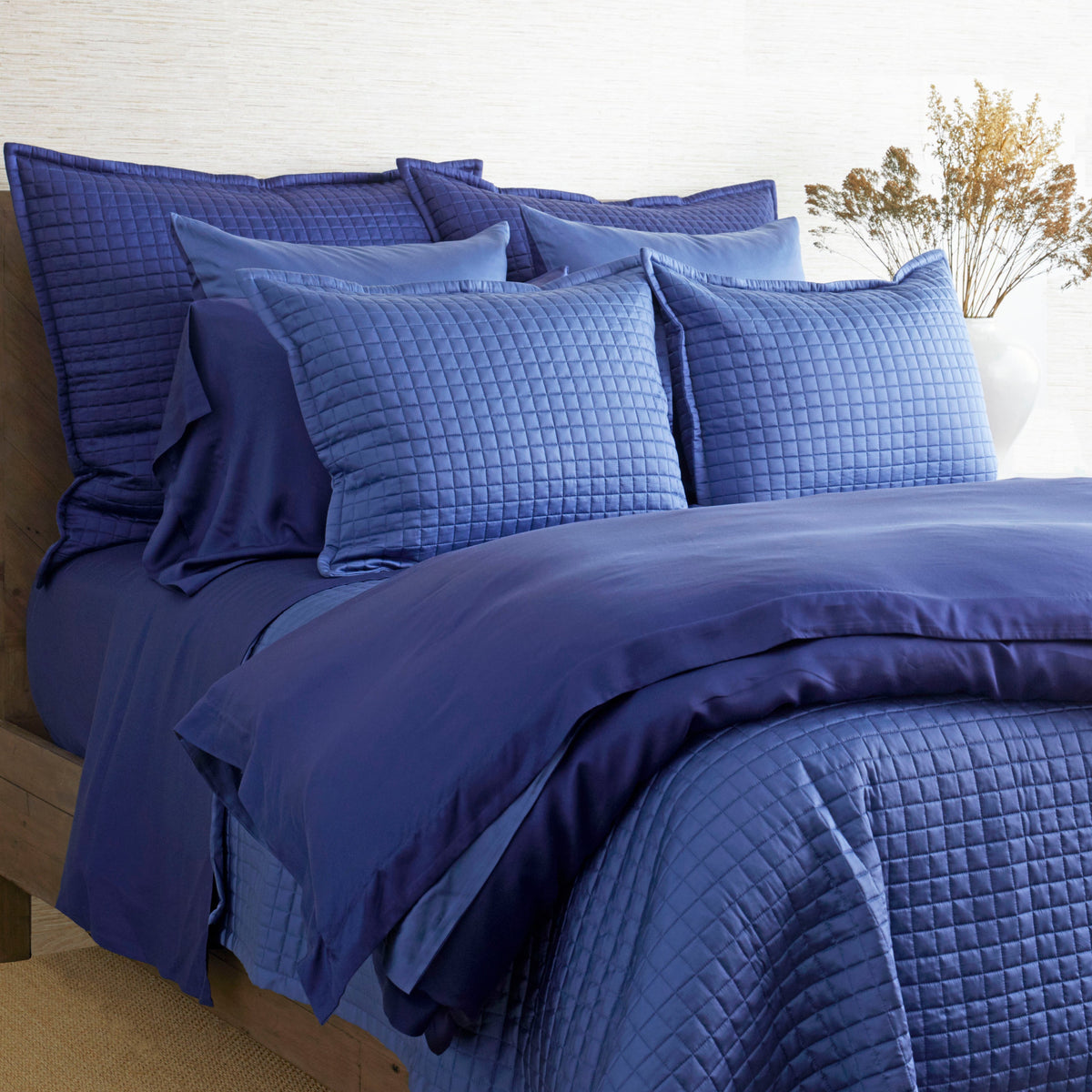 Ready-to-Bed 2.0 Quilted Coverlet – Ann Gish